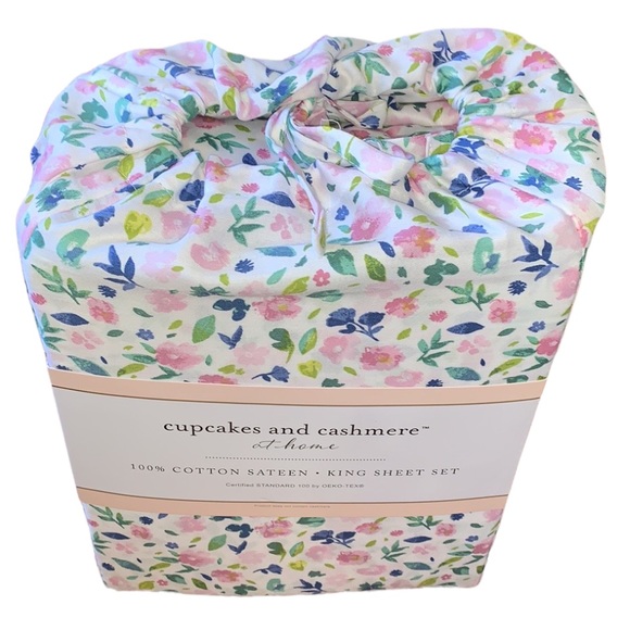 cupcakes & cashmere | Bedding | Cupcakes And Cashmere 0 Cotton Floral ...